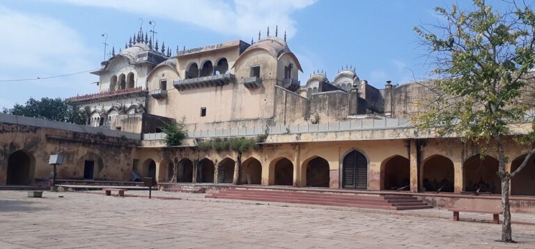 Bala Quila: A Majestic Citadel overlooking Ranthambore's Wilderness ...